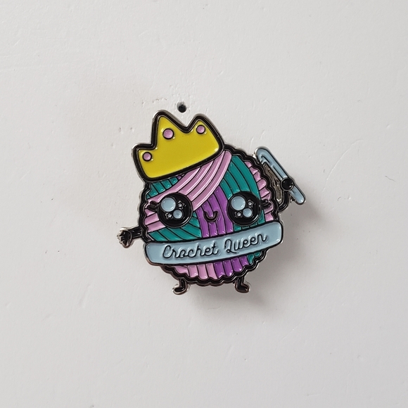 Jewelry | 315 Crochet Queen Pin | Poshmark